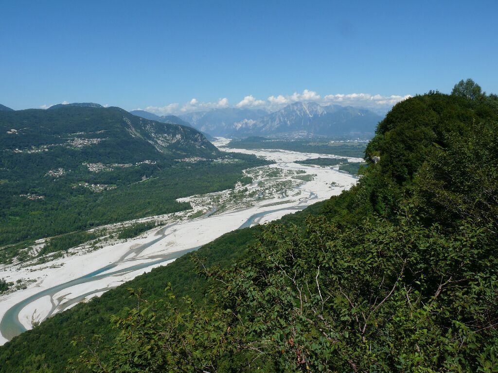 Monte di Muris: storia e natura alle pendici del Monte - Escursionismo.it